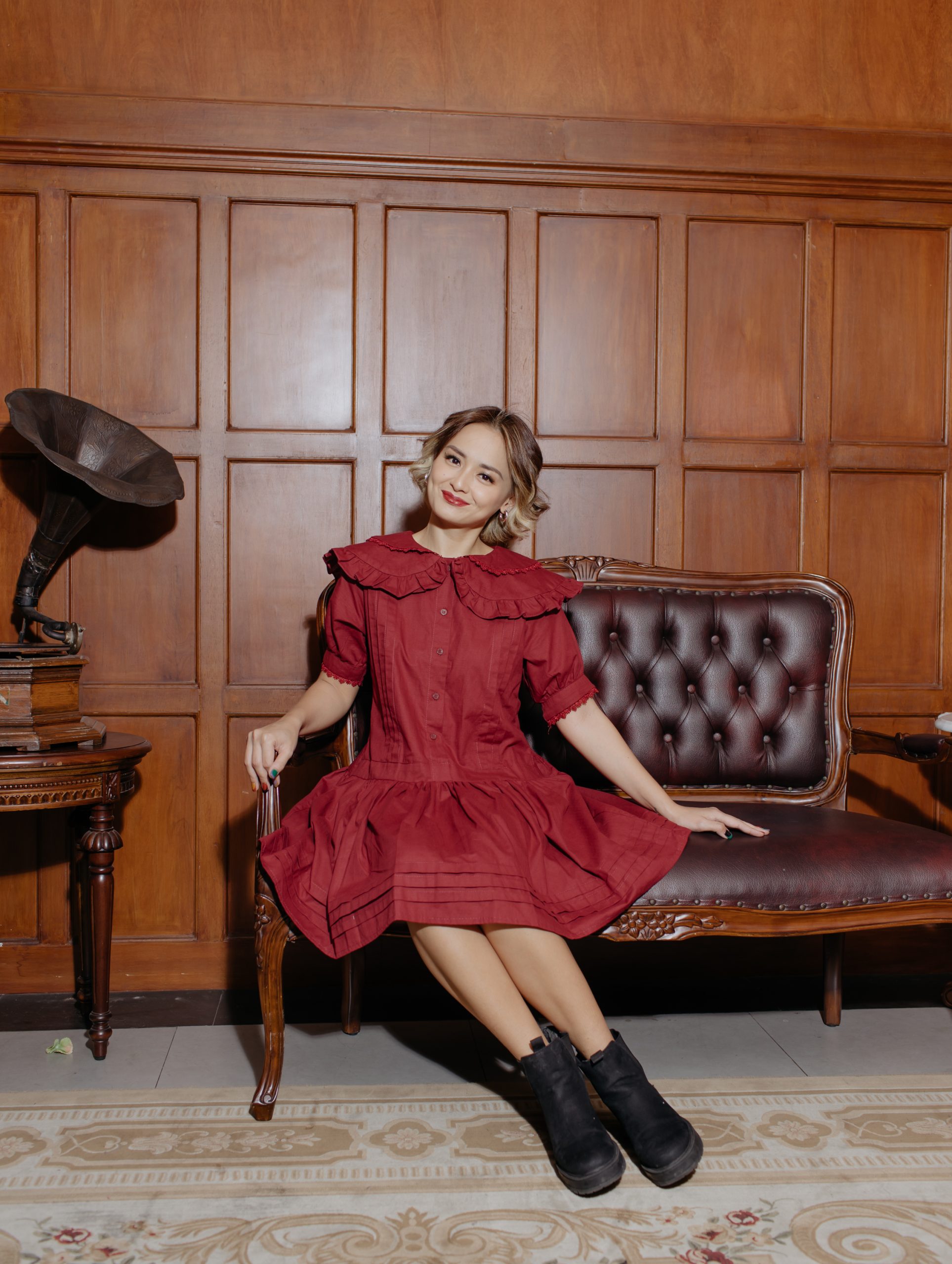 Sheen Red Dress - Miroir